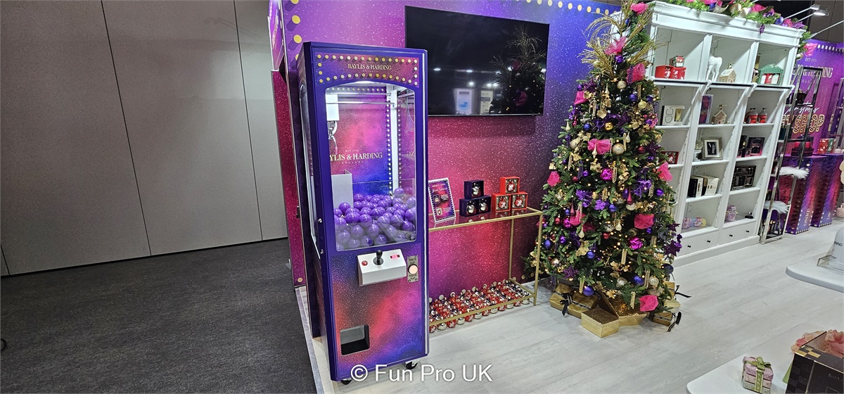 Grabber Machine Hire, Claw Machine Rental , Exhibitions, UK